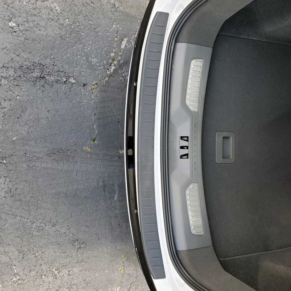 Bumper Protectors : Lincoln Nautilus Rear Bumper Protector ...