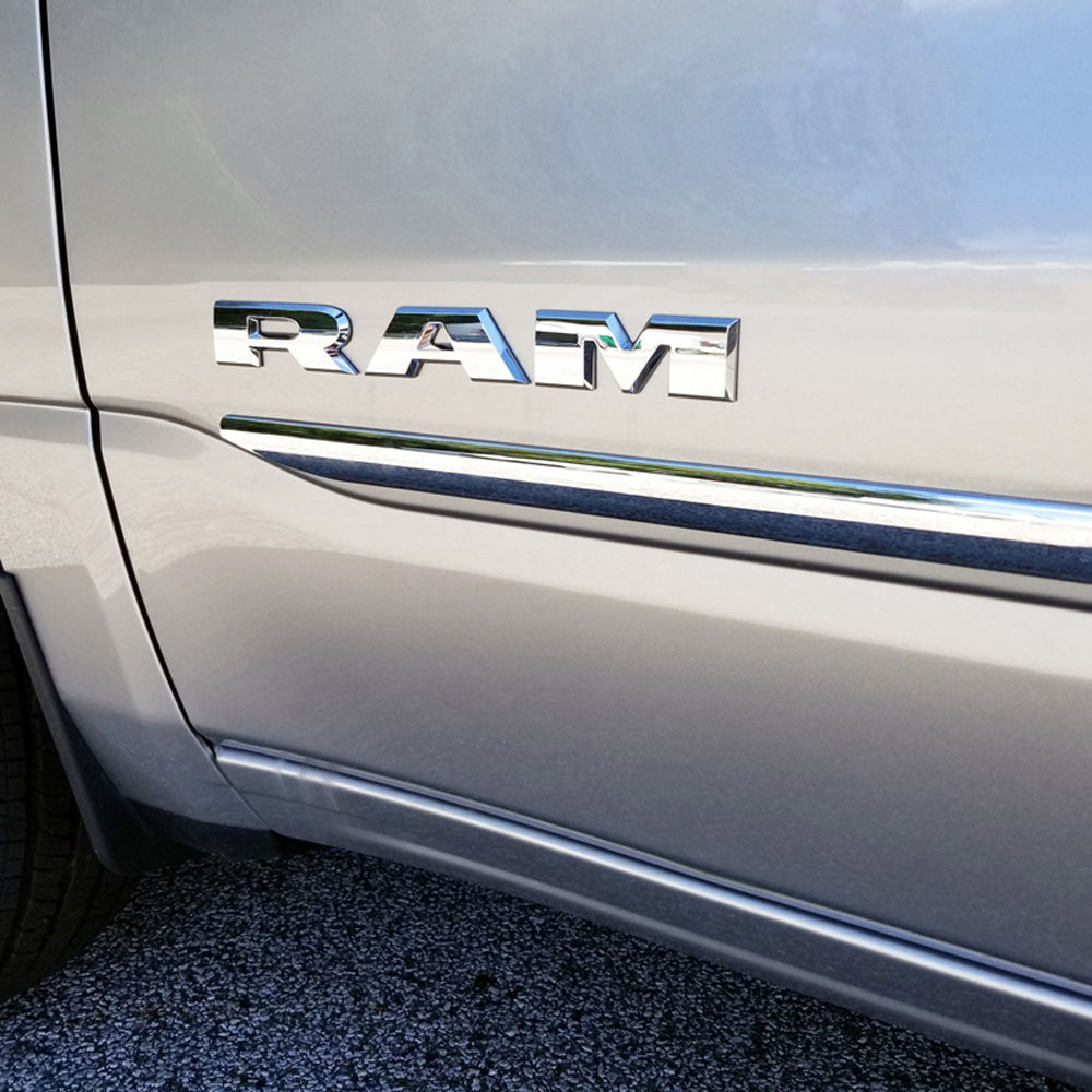 Chrome Body Molding : Ram 1500 Quad Cab Chrome Body Molding ...