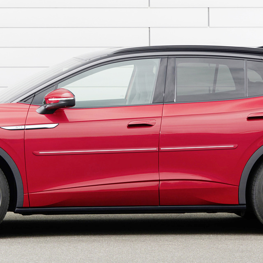 Painted Molding with Chrome Insert : Volkswagen ID.4 ChromeLine ...