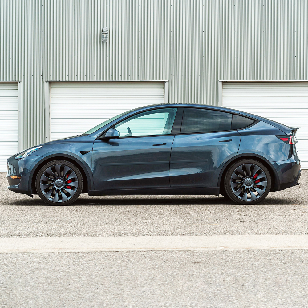 Painted Body Side Molding : Tesla Model Y Painted Body Side ...