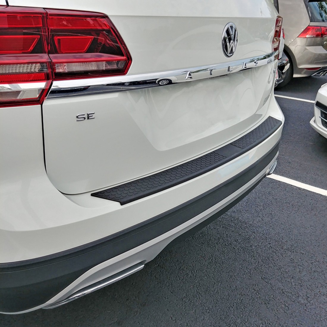 Bumper Protectors : Volkswagen Atlas Rear Bumper Protector ...