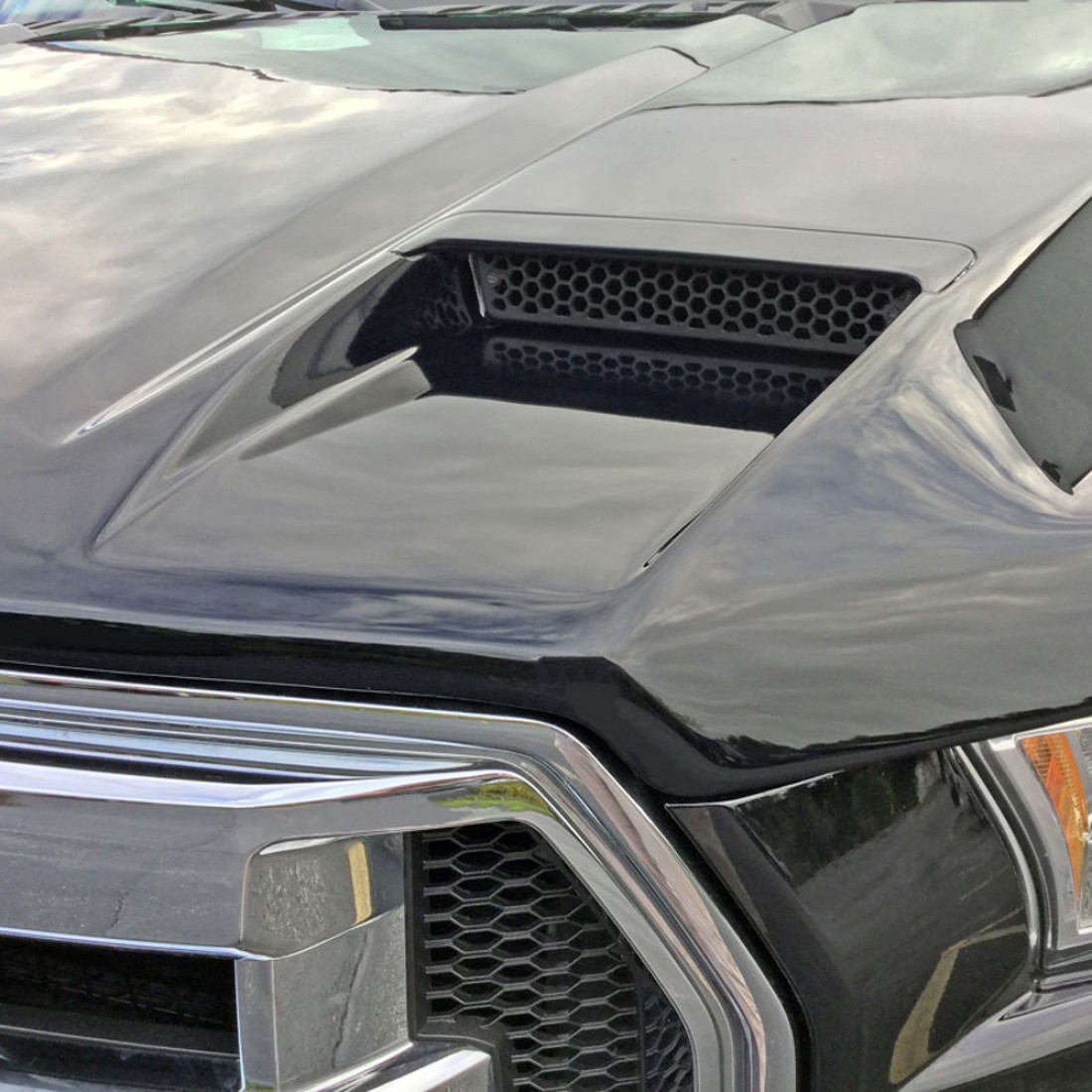 Hoods : Ford F-150 Painted Functional Ram Air Hood 2015 ...